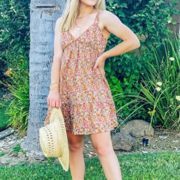 wild fable | Dresses | 7s Floral Print Target Wild Fable V Neck Dress ...